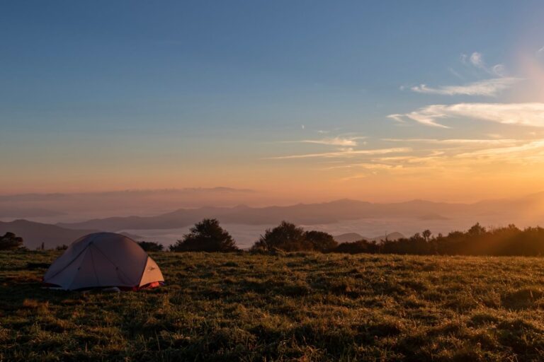Hiking in North Carolina • 21 BEST Hikes in North Carolina - Lost In ...