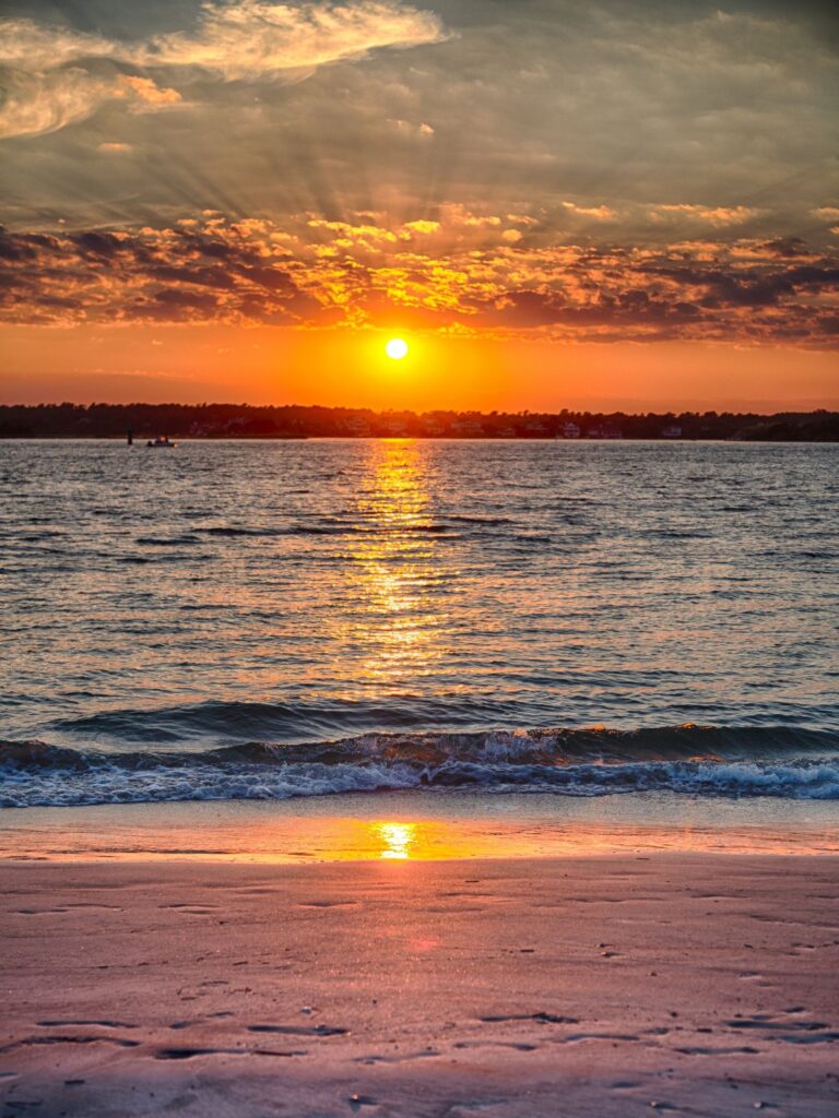 25 BEST North Carolina Beaches To Visit (2024)