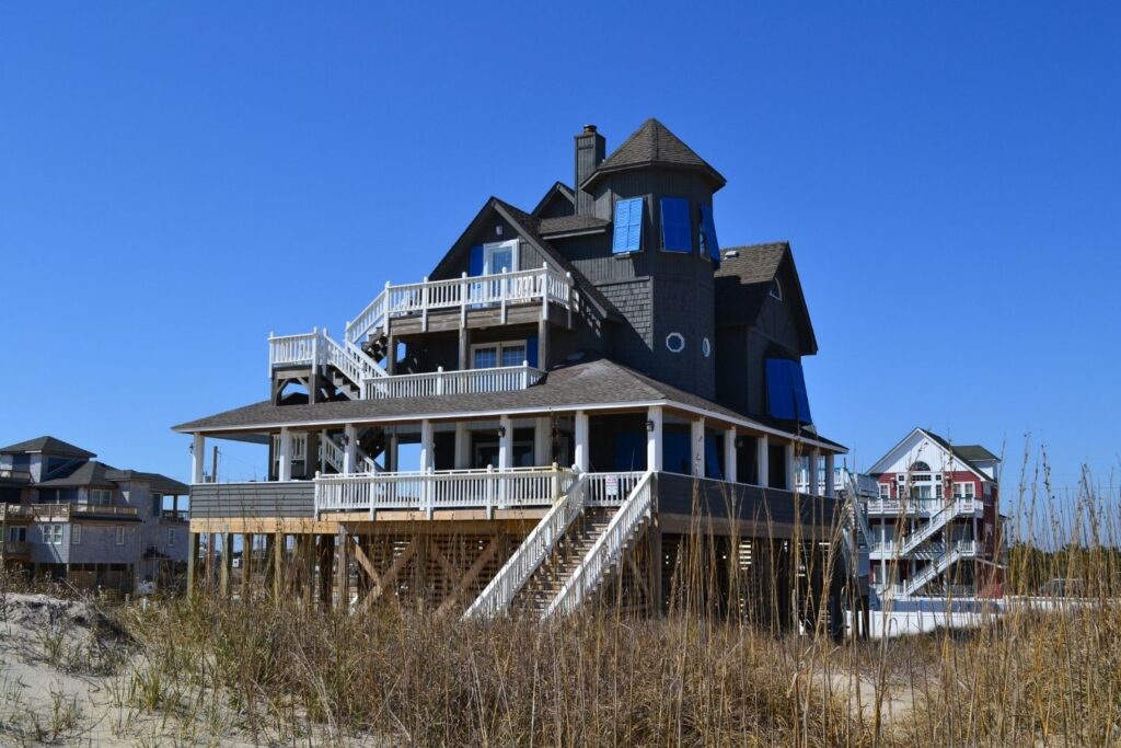 12 BEST Outer Banks Towns You Can't Miss - Lost In The Carolinas