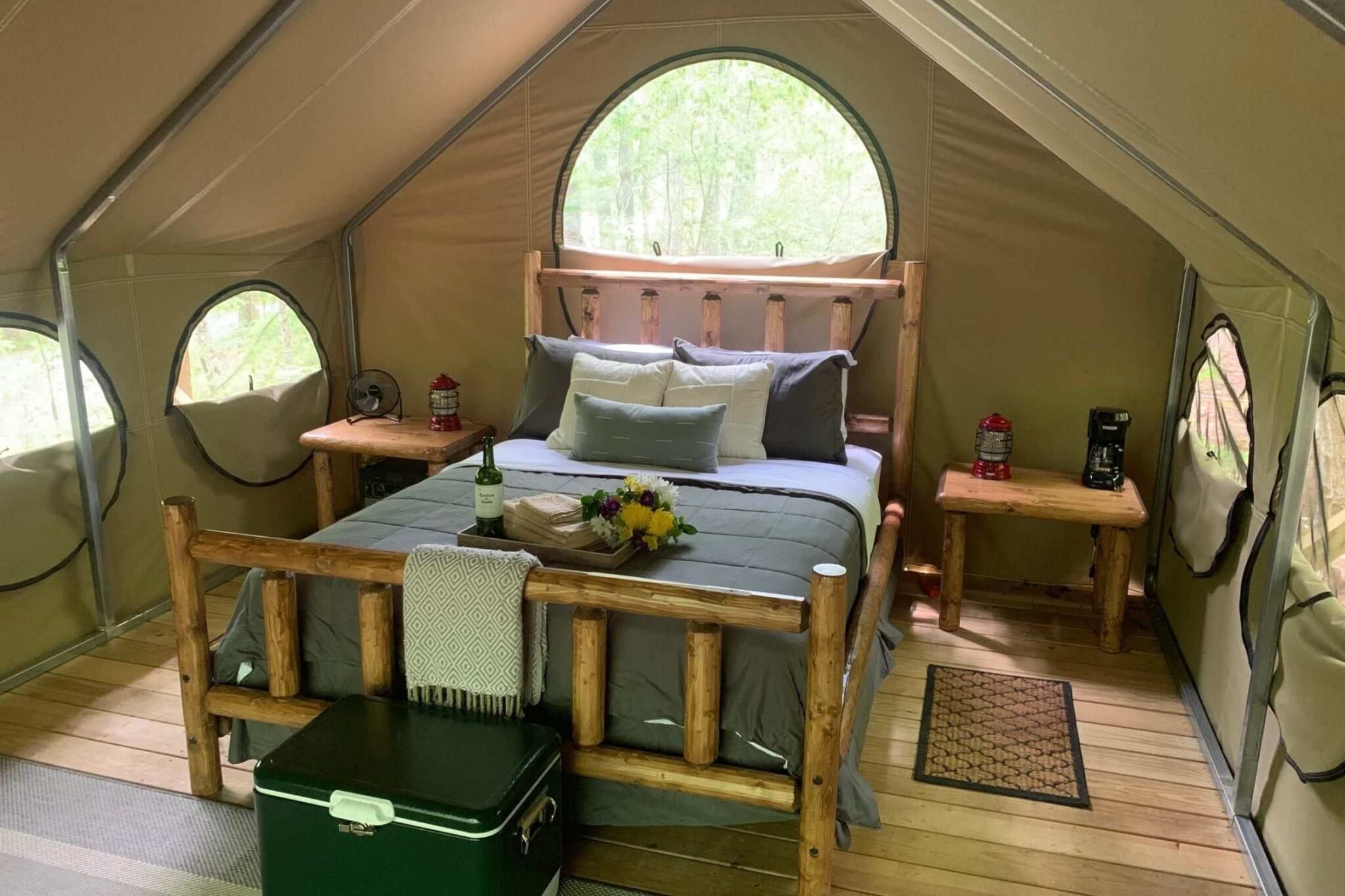 14 Unique Asheville Glamping Sites to Get Cozy in - Lost In The Carolinas