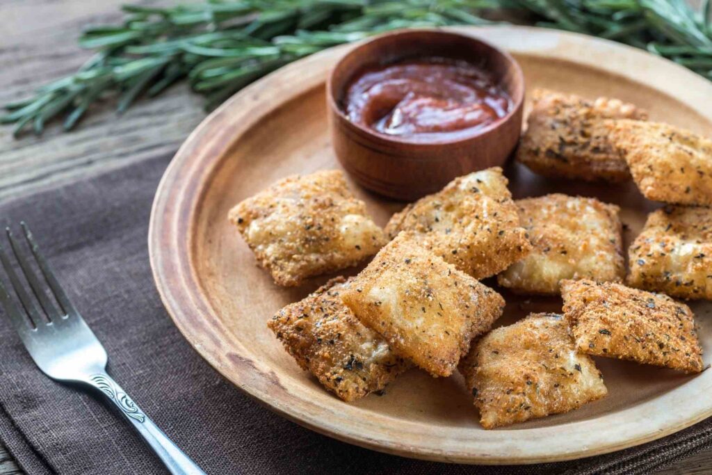 22 BEST Atlantic Beach Restaurants to Try! (NC) - Lost In The Carolinas
