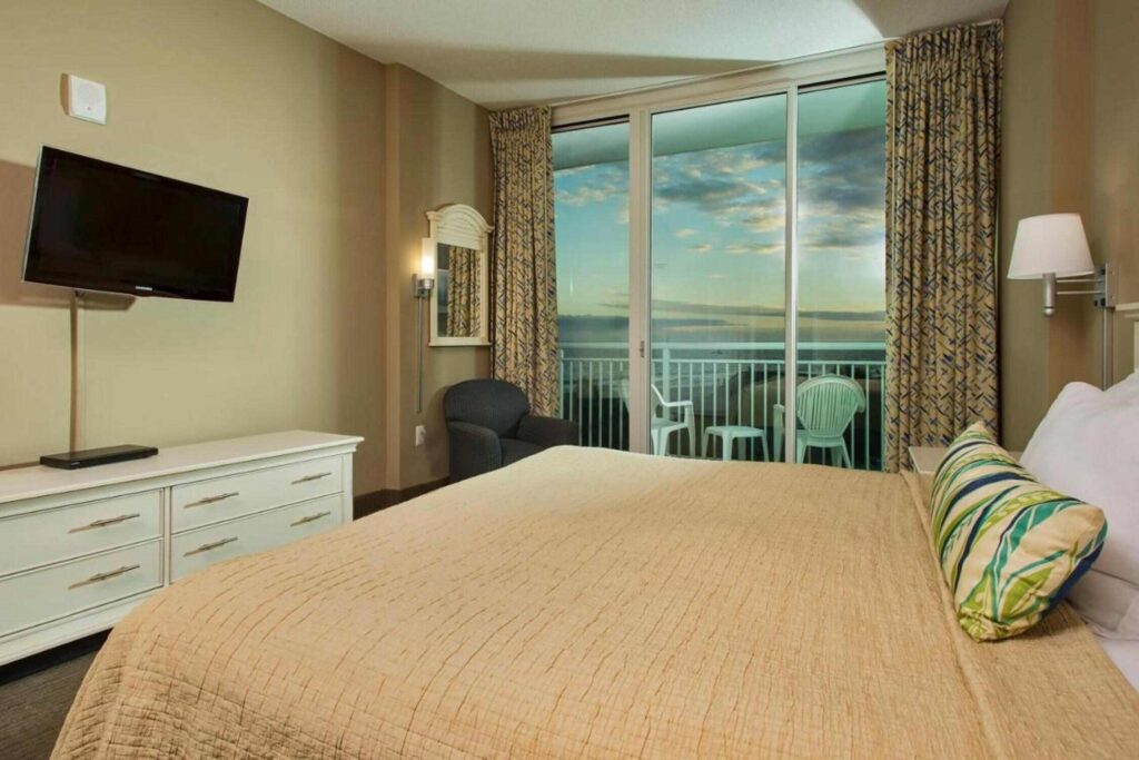 20 BEST Hotels in Myrtle Beach - Lost In The Carolinas
