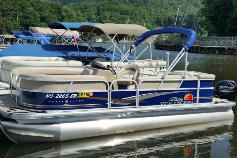 27 BEST Things to Do in Lake Lure, NC - Lost In The Carolinas