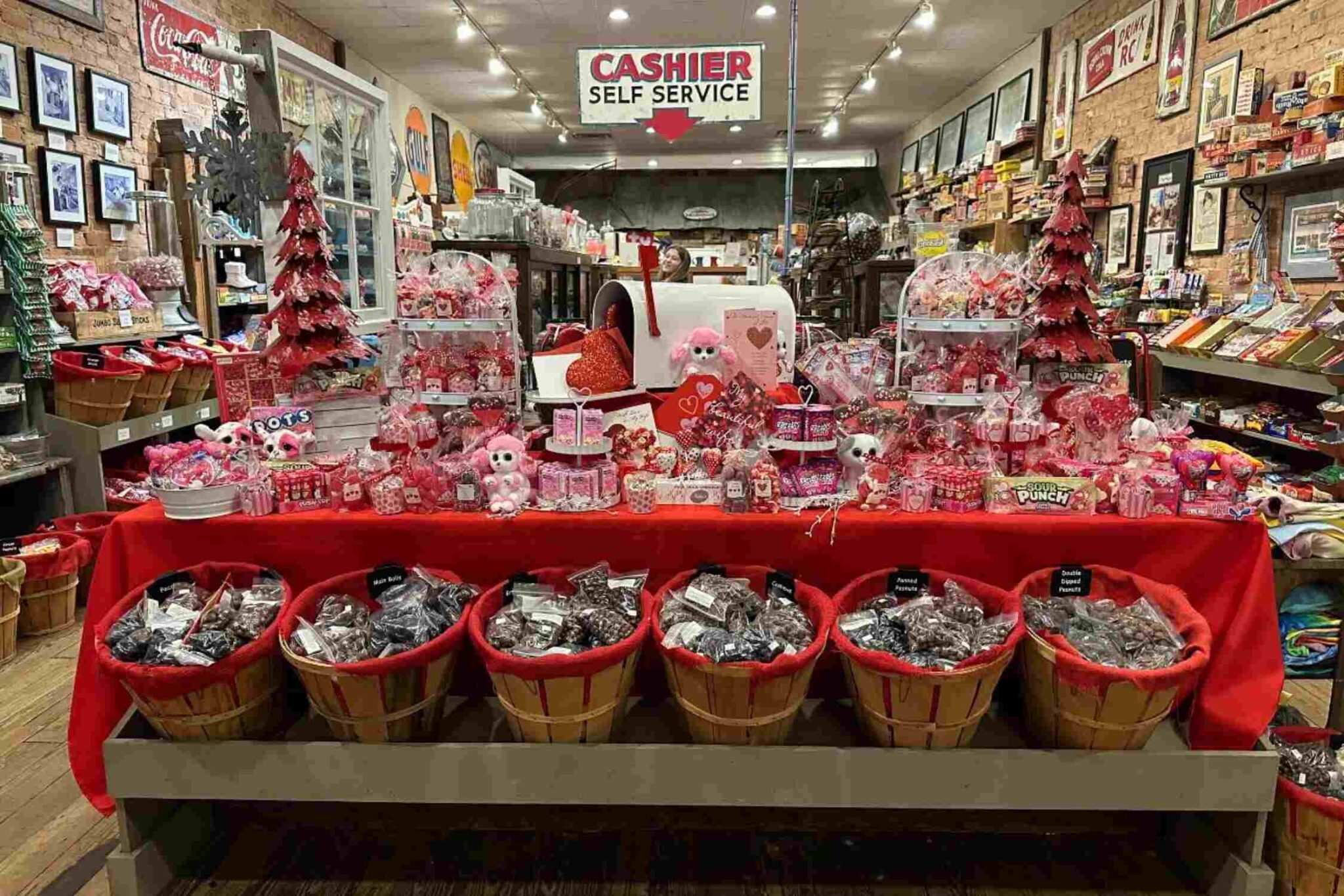 21 BEST Things to Do in Lexington, NC - Lost In The Carolinas